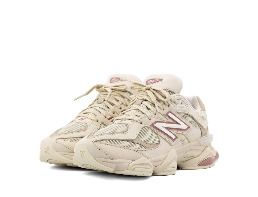 New Balance 9060 bone