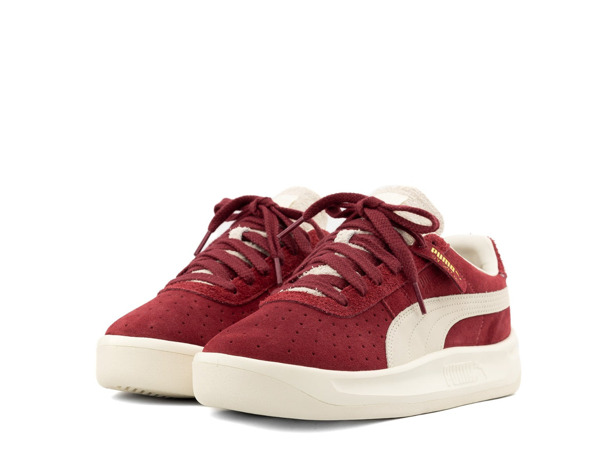 Puma GV Special Suede intense red frosted ivory | BijSMAAK.com